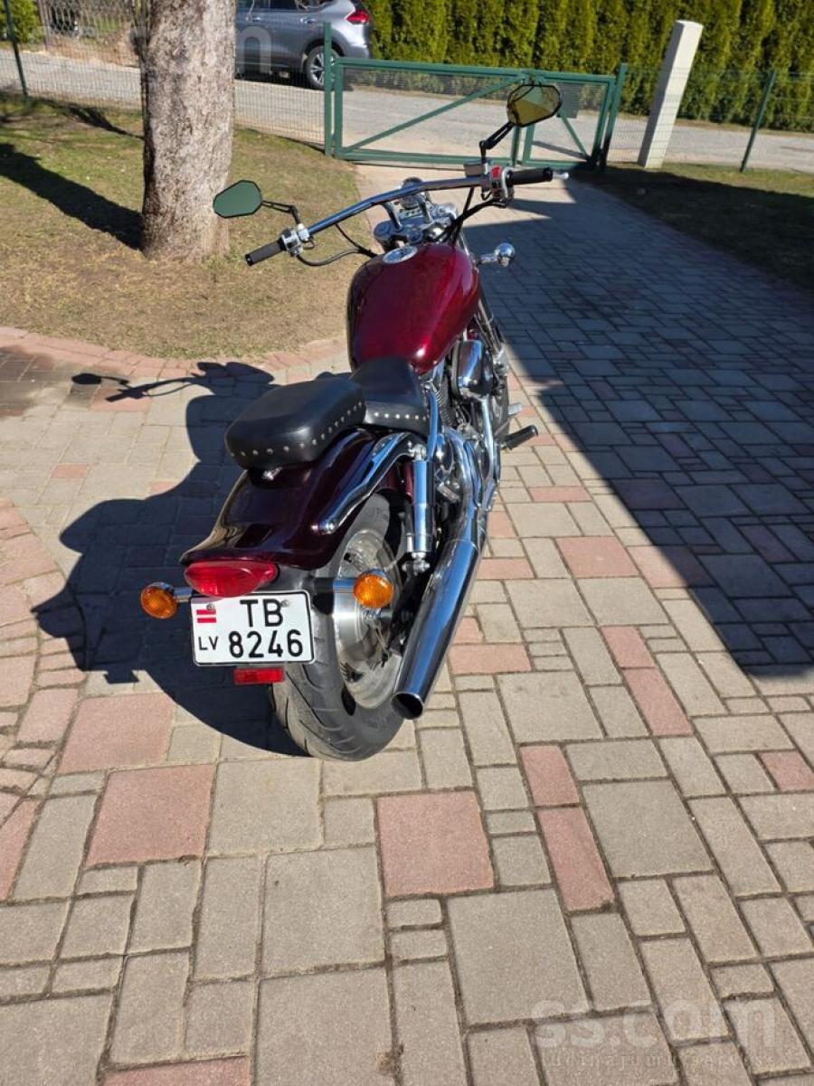 Suzuki VZ 800 1999 Rīga, ar dzinēja tilpumu 0.80 L un nobraukumu 0 tūkst. km par 3000 €, foto 1 vietnē AUTOMOTO.COM.LV