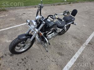 Suzuki VZ 800 1999 in Bauska, with an engine capacity of 0.80 L and mileage of 0 thousand km for 4250 €, photo 5 on AUTOMOTO.COM.LV