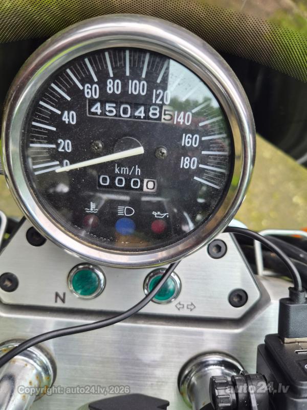 Suzuki VZ 800 1999 Tallina vietnē Suzuki VZ 800 1999 Tallina, ar dzinēja tilpumu 0.81 L un nobraukumu 0 tūkst. km par 3500 €, foto 1 vietnē AUTOMOTO.COM.LV