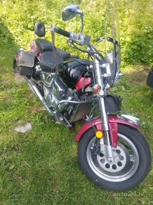 Red Suzuki VZ 800 1998 in Tallinn, with an engine capacity of 0.81 L and mileage of 40 thousand km for 3200 €, photo  on AUTOMOTO.COM.LV