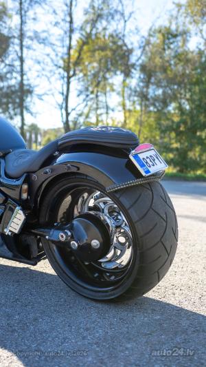 Melns Suzuki VZR 1800 2006 Tallina, ar dzinēja tilpumu 1.80 L un nobraukumu 31 tūkst. km par 14400 €, foto 4 vietnē AUTOMOTO.COM.LV