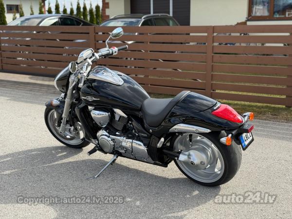 Black Suzuki VZR 1800 2007 in Tartu, with an engine capacity of 1.80 L and mileage of 6 thousand km for 12000 €, photo 3 on AUTOMOTO.COM.LV