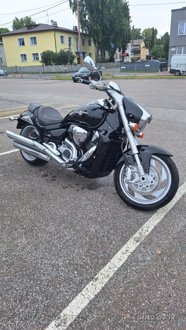 Black Suzuki VZR 1800 2007 in Tallinn, with an engine capacity of 1.78 L and mileage of 48 thousand km for 8000 €, photo 8 on AUTOMOTO.COM.LV