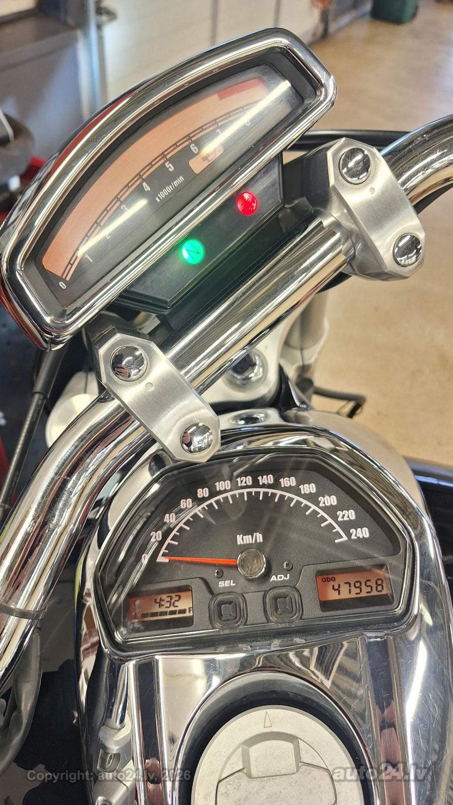 Black Suzuki VZR 1800 2007 in Tallinn, with an engine capacity of 1.78 L and mileage of 48 thousand km for 8000 €, photo 16 on AUTOMOTO.COM.LV