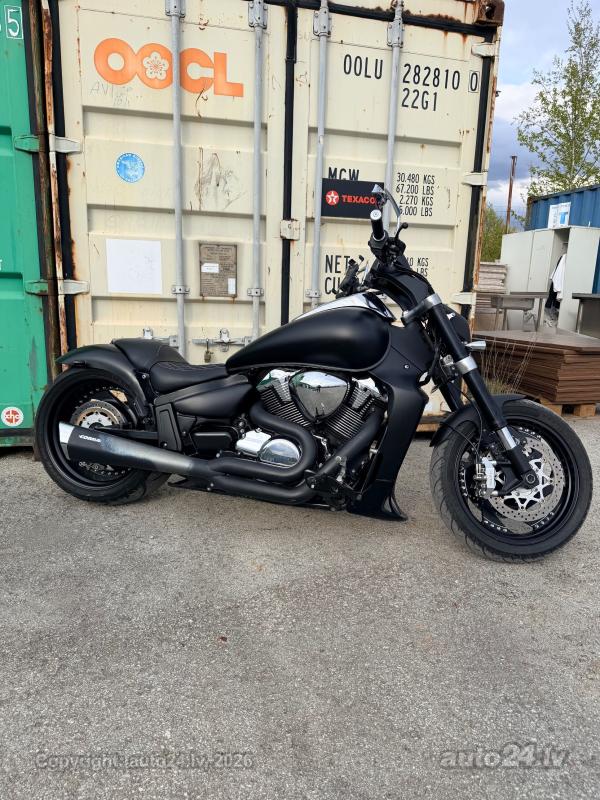 Black Suzuki VZR 1800 2008 in Tallinn, with an engine capacity of 1.80 L and mileage of 47 thousand km for 17800 €, photo 1 on AUTOMOTO.COM.LV