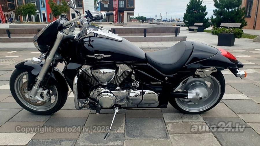 Black Suzuki VZR 1800 2012 in Tallinn, with an engine capacity of 1.78 L and mileage of 31 thousand km for 10500 €, photo 1 on AUTOMOTO.COM.LV