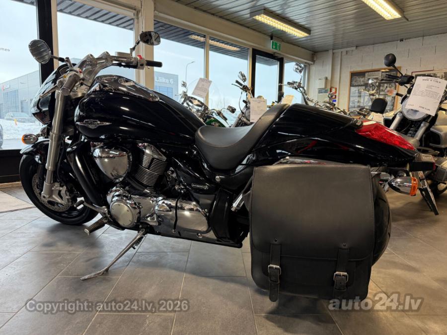 Melns Suzuki VZR 1800 2015 Tallina, ar dzinēja tilpumu 1.78 L un nobraukumu 25 tūkst. km par 9990 €, foto 14 vietnē AUTOMOTO.COM.LV