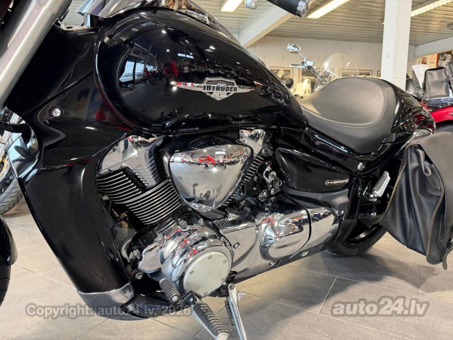 Melns Suzuki VZR 1800 2015 Tallina, ar dzinēja tilpumu 1.78 L un nobraukumu 25 tūkst. km par 9990 €, foto 19 vietnē AUTOMOTO.COM.LV