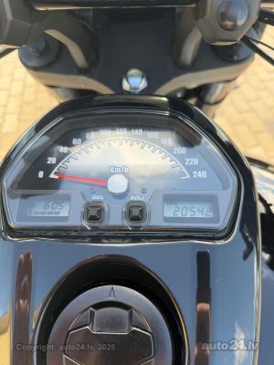 Черный Сузуки VZR 1800 2016 в Таллин, объемом двигателя 1.78 л и пробегом 21 тыс. км за 13200 €, фото 8 на AUTOMOTO.COM.LV