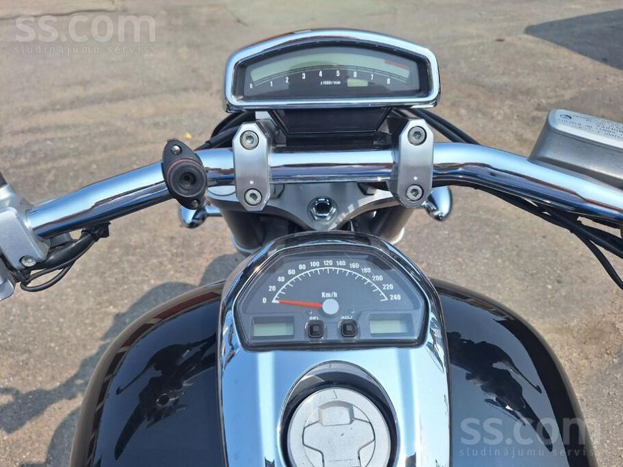 Suzuki VZR 1800 2007 Rīga, ar dzinēja tilpumu 1.80 L un nobraukumu 0 tūkst. km par 2000 €, foto 8 vietnē AUTOMOTO.COM.LV