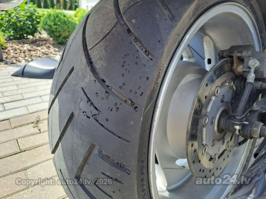 Сузуки VZR 1800 2007 в Таллин, объемом двигателя 1.80 л и пробегом 84 тыс. км за 8800 €, фото 8 на AUTOMOTO.COM.LV
