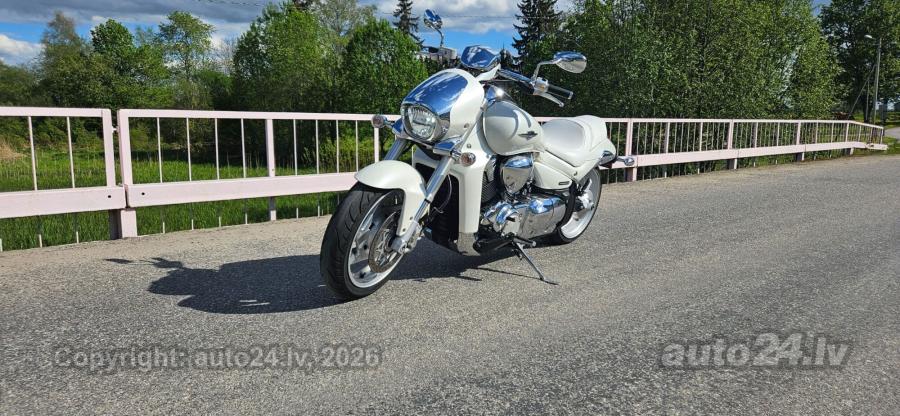 Белый Сузуки VZR 1800 2007 в Таллин, объемом двигателя 1.78 л и пробегом 58 тыс. км за 7500 €, фото 1 на AUTOMOTO.COM.LV