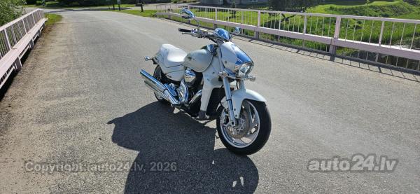 White Suzuki VZR 1800 2007 in Tallinn, with an engine capacity of 1.78 L and mileage of 58 thousand km for 7500 €, photo 4 on AUTOMOTO.COM.LV