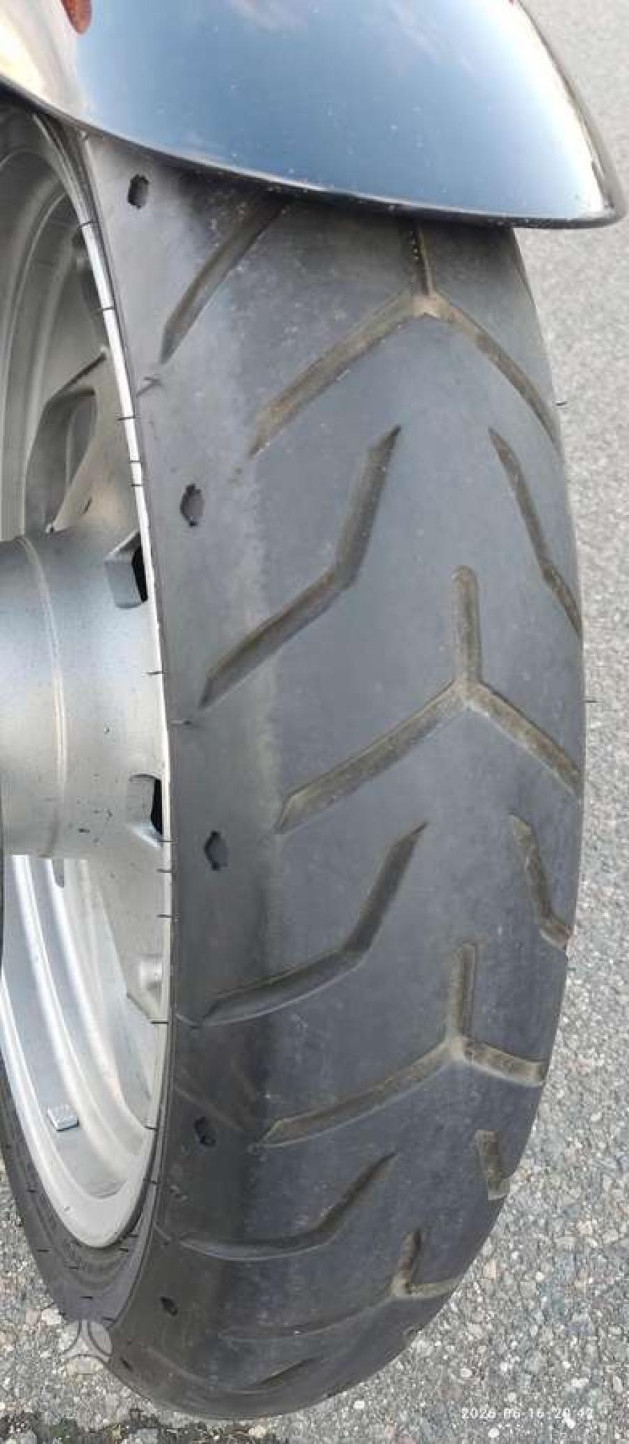 Melns Suzuki VZR 2006 Viļņa, ar dzinēja tilpumu 1.80 L un nobraukumu 30 tūkst. km par 7950 €, foto 11 vietnē AUTOMOTO.COM.LV