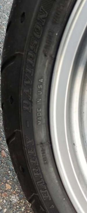 Melns Suzuki VZR 2006 Viļņa, ar dzinēja tilpumu 1.80 L un nobraukumu 30 tūkst. km par 7950 €, foto 12 vietnē AUTOMOTO.COM.LV