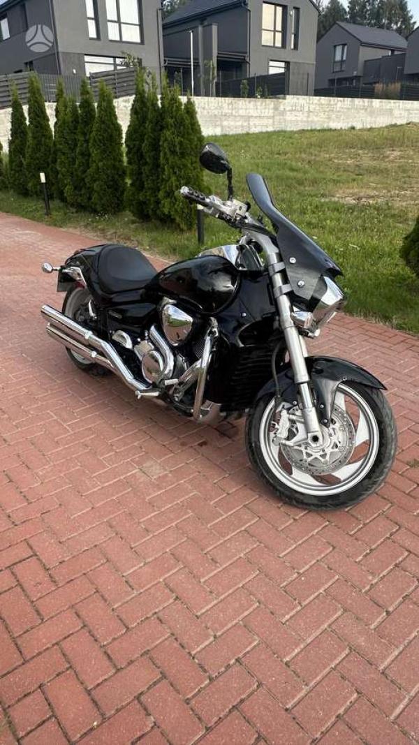 Black Suzuki VZR 2007 in Vilnius, with an engine capacity of 1.80 L and mileage of 22 thousand km for 7300 €, photo 6 on AUTOMOTO.COM.LV