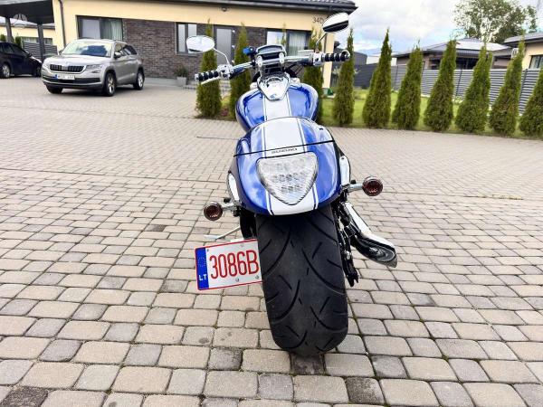 Blue Suzuki VZR 2008 in Vilnius, with an engine capacity of 1.80 L and mileage of 16 thousand km for 8900 €, photo 7 on AUTOMOTO.COM.LV