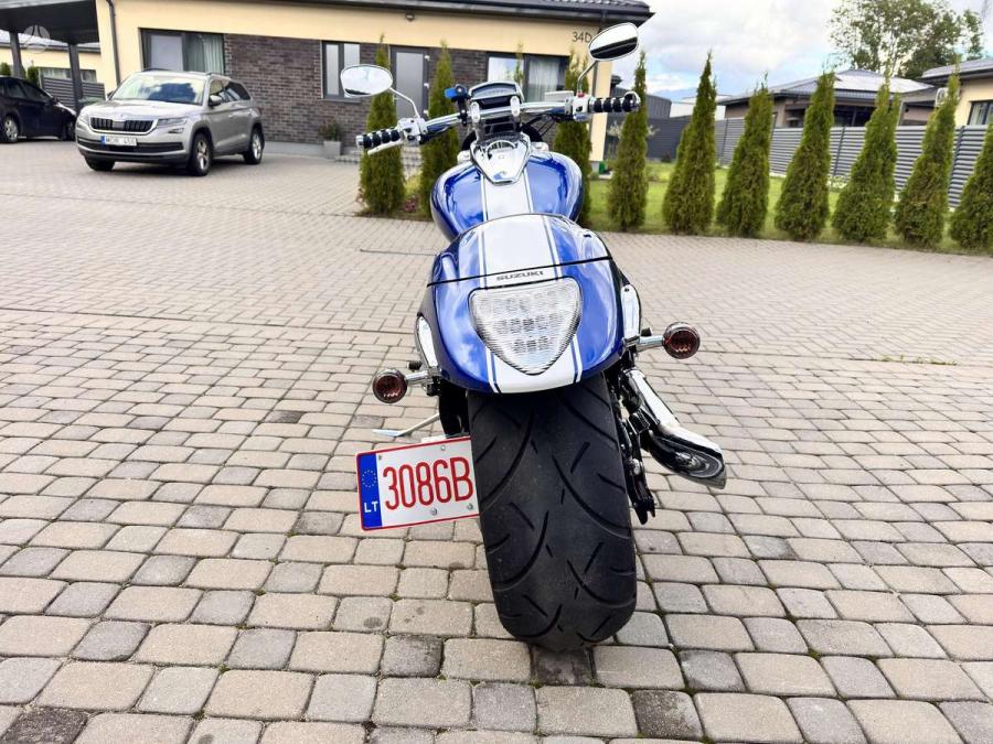 Blue Suzuki VZR 2008 in Vilnius, with an engine capacity of 1.80 L and mileage of 16 thousand km for 8900 €, photo 8 on AUTOMOTO.COM.LV