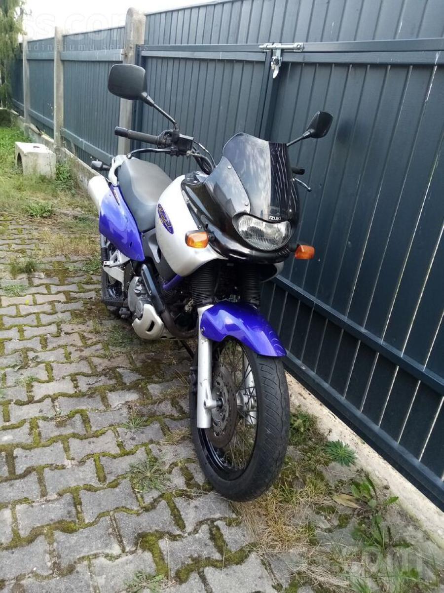Suzuki XF 650 Freewind 1998 Rīga, ar dzinēja tilpumu 0.65 L un nobraukumu 0 tūkst. km par 2100 €, foto 5 vietnē AUTOMOTO.COM.LV