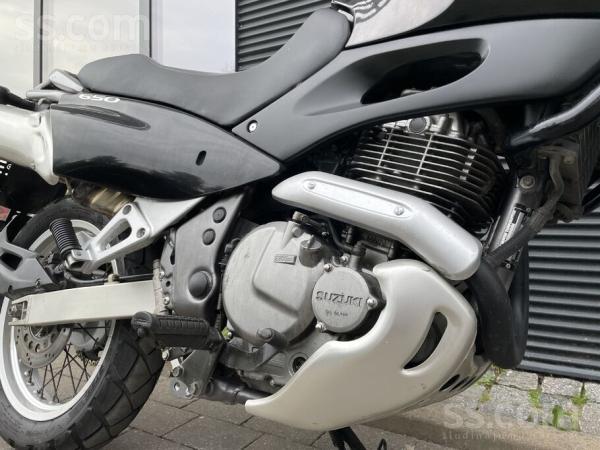 Suzuki XF 650 Freewind 1999 in Riga, with an engine capacity of 0.65 L and mileage of 0 thousand km for 1799 €, photo 10 on AUTOMOTO.COM.LV