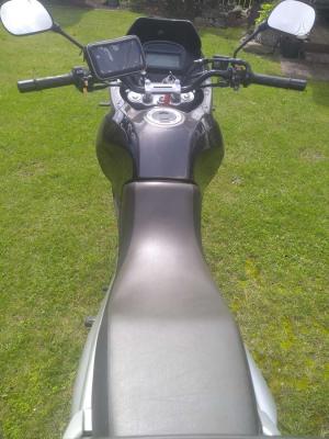 Black Suzuki XF 1997 in Kedainiai, with an engine capacity of 0.65 L and mileage of 140 thousand km for 1400 €, photo 3 on AUTOMOTO.COM.LV