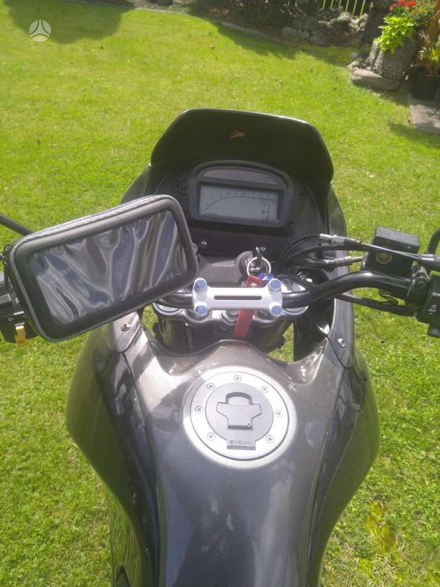 Black Suzuki XF 1997 in Kedainiai, with an engine capacity of 0.65 L and mileage of 140 thousand km for 1400 €, photo 4 on AUTOMOTO.COM.LV