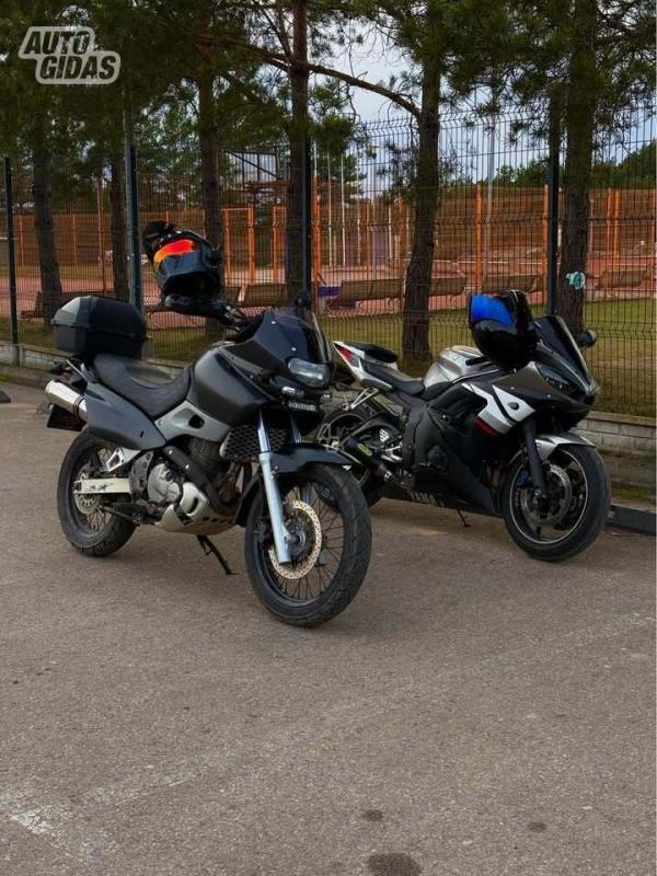 Melns Suzuki XF 1998 Utena, ar dzinēja tilpumu 0.65 L un nobraukumu 65 tūkst. km par 1200 €, foto 2 vietnē AUTOMOTO.COM.LV