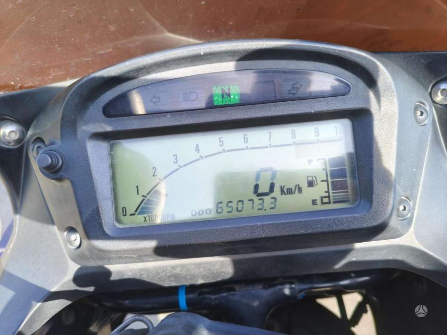 Синий Сузуки XF 2002 в Вильнюс, объемом двигателя 0.65 л и пробегом 65 тыс. км за 1900 €, фото 10 на AUTOMOTO.COM.LV