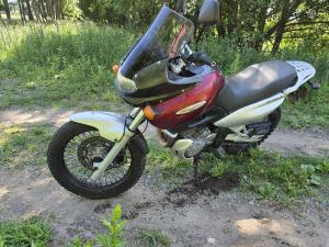 Suzuki XF 1999 Klaipėda, ar dzinēja tilpumu 0.65 L un nobraukumu 45 tūkst. km par 950 €, foto 3 vietnē AUTOMOTO.COM.LV