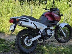 Suzuki XF 1999 Klaipėda, ar dzinēja tilpumu 0.65 L un nobraukumu 45 tūkst. km par 950 €, foto 6 vietnē AUTOMOTO.COM.LV