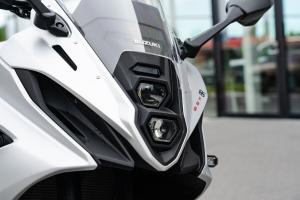 Pelēks Suzuki XL7 2025 Mārupe, ar dzinēja tilpumu 0.80 L un nobraukumu 2 tūkst. km par 8200 €, foto 7 vietnē AUTOMOTO.COM.LV