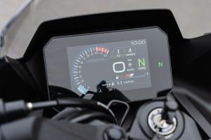 Pelēks Suzuki XL7 2025 Mārupe, ar dzinēja tilpumu 0.80 L un nobraukumu 2 tūkst. km par 8200 €, foto 11 vietnē AUTOMOTO.COM.LV