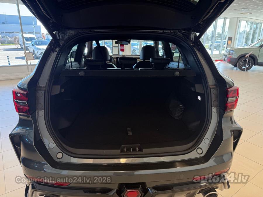 Pelēks SWM G01 2026 Tallina, ar dzinēja tilpumu 1.50 L un nobraukumu 10 tūkst. km par 29900 €, foto 10 vietnē AUTOMOTO.COM.LV