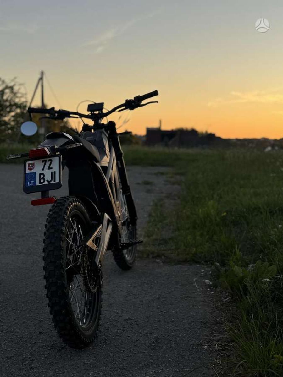Melns Talaria Sting R MX5 2024 Šauļi, ar dzinēja tilpumu 0.00 L un nobraukumu 0 tūkst. km par 4000 €, foto 3 vietnē AUTOMOTO.COM.LV