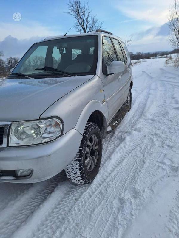 Pelēks TATA Safari 2008 Alīta, ar dzinēja tilpumu 2.18 L un nobraukumu 212 tūkst. km par 2350 €, foto 2 vietnē AUTOMOTO.COM.LV