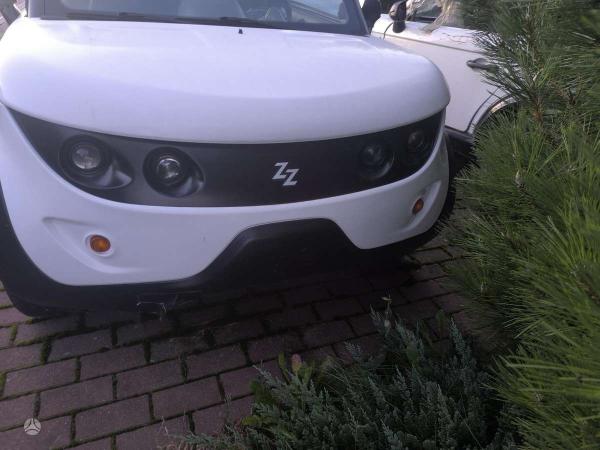 White Tazzari ZERO 2012 in Kaunas, with an engine capacity of 0.00 L and mileage of 12 thousand km for 3000 €, photo 1 on AUTOMOTO.COM.LV