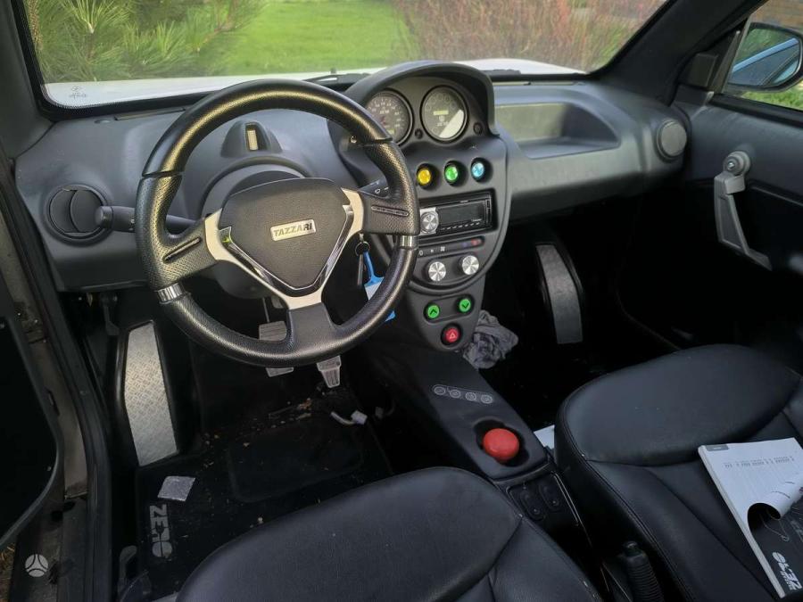 White Tazzari ZERO 2012 in Kaunas, with an engine capacity of 0.00 L and mileage of 12 thousand km for 3000 €, photo 5 on AUTOMOTO.COM.LV