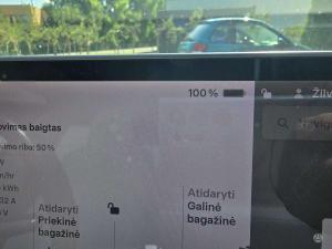 Black Tesla Model 3 2018 in Klaipeda, with an engine capacity of 0.00 L and mileage of 196 thousand km for 15800 €, photo 36 on AUTOMOTO.COM.LV