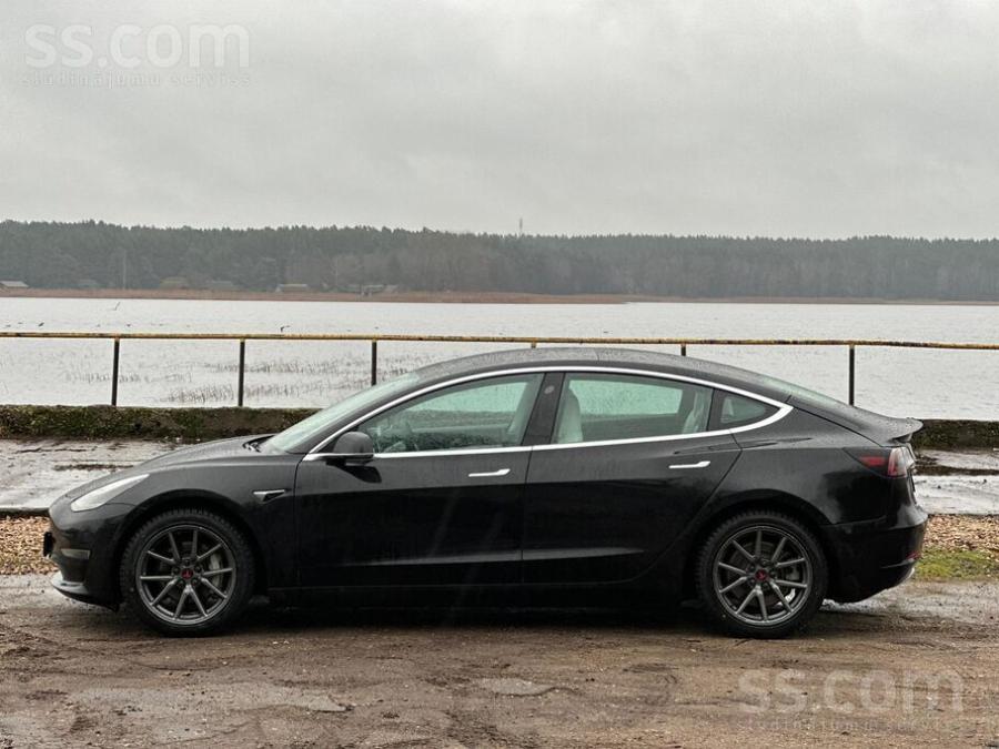Melns Tesla Model 3 2019 Rīga, ar dzinēja tilpumu 0.00 L un nobraukumu 236 tūkst. km par 19790 €, foto 6 vietnē AUTOMOTO.COM.LV