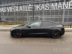 Melns Tesla Model 3 2019 Rīga, ar dzinēja tilpumu 0.00 L un nobraukumu 129 tūkst. km par 19500 €, foto 4 vietnē AUTOMOTO.COM.LV