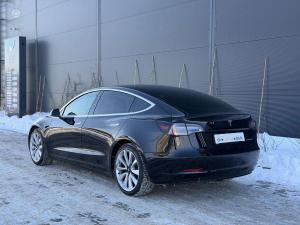 Melns Tesla Model 3 2019 Viļņa, ar dzinēja tilpumu 0.00 L un nobraukumu 174 tūkst. km par 18900 €, foto 9 vietnē AUTOMOTO.COM.LV