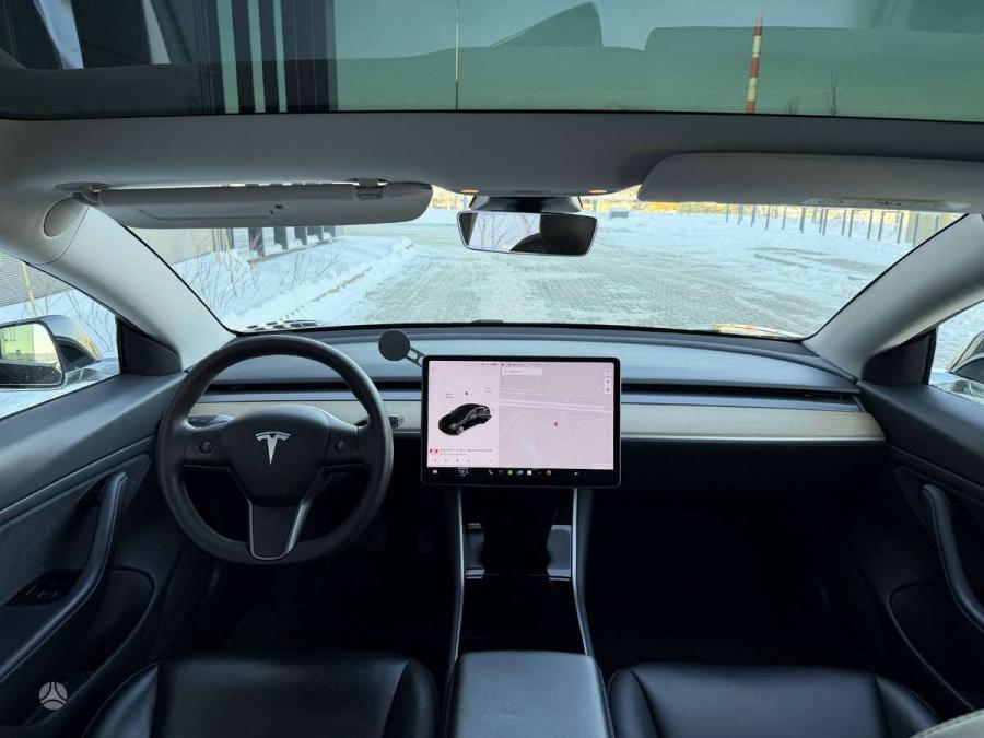 Melns Tesla Model 3 2019 Viļņa, ar dzinēja tilpumu 0.00 L un nobraukumu 174 tūkst. km par 18900 €, foto 16 vietnē AUTOMOTO.COM.LV