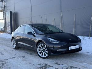 Black Tesla Model 3 2019 in Vilnius, with an engine capacity of 0.00 L and mileage of 174 thousand km for 18600 €, photo 5 on AUTOMOTO.COM.LV