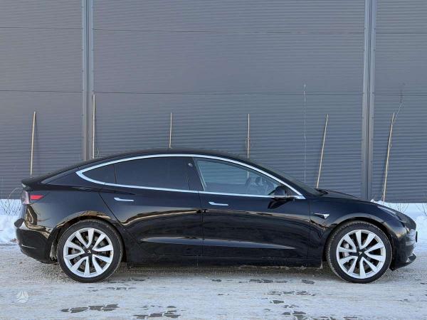 Melns Tesla Model 3 2019 Viļņa, ar dzinēja tilpumu 0.00 L un nobraukumu 174 tūkst. km par 18600 €, foto 6 vietnē AUTOMOTO.COM.LV