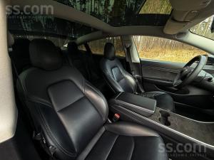 Melns Tesla Model 3 2019 Rīga, ar dzinēja tilpumu 0.00 L un nobraukumu 152 tūkst. km par 19900 €, foto 17 vietnē AUTOMOTO.COM.LV