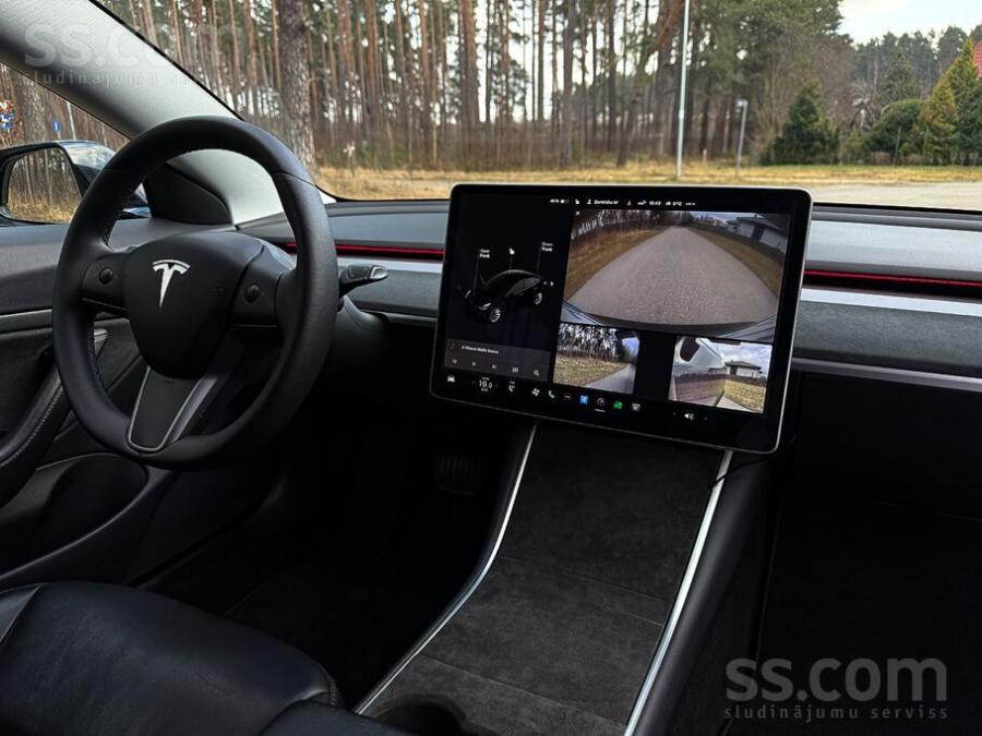 Melns Tesla Model 3 2019 Rīga, ar dzinēja tilpumu 0.00 L un nobraukumu 152 tūkst. km par 19900 €, foto 18 vietnē AUTOMOTO.COM.LV