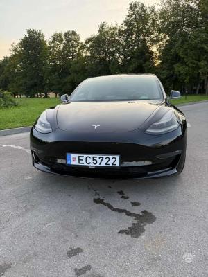 Черный Тесла Модель 3 2019 в Тельшяй, объемом двигателя 0.00 л и пробегом 193 тыс. км за 19999 €, фото 3 на AUTOMOTO.COM.LV