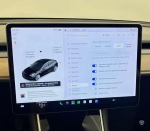 Black Tesla Model 3 2019 in Marijampole, with an engine capacity of 0.00 L and mileage of 102 thousand km for 20999 €, photo 15 on AUTOMOTO.COM.LV