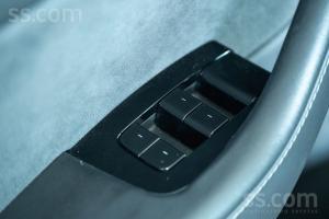Melns Tesla Model 3 2019 Rīga, ar dzinēja tilpumu 0.00 L un nobraukumu 139 tūkst. km par 22900 €, foto 16 vietnē AUTOMOTO.COM.LV