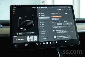 Melns Tesla Model 3 2019 Rīga, ar dzinēja tilpumu 0.00 L un nobraukumu 139 tūkst. km par 22900 €, foto 35 vietnē AUTOMOTO.COM.LV